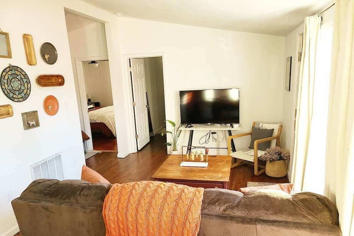 Cape Town Cottage 3 Blocks From Oaklawn - Hot Springs, AR