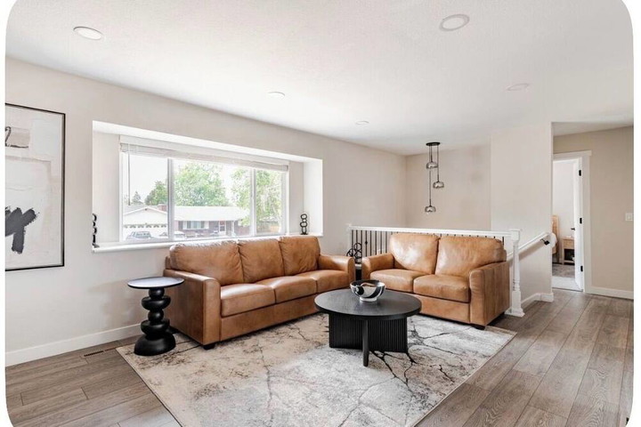 Executive 2br Denver Stay - Furnished - Fast Wifi - Thornton, CO