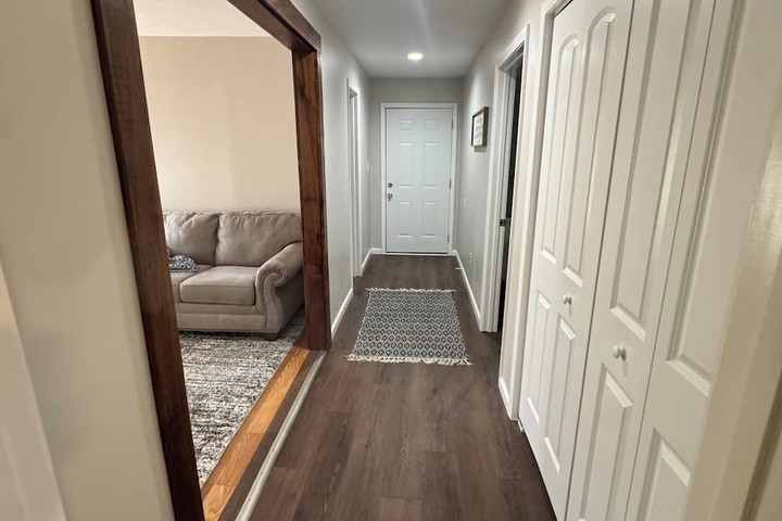 Terrific 2-bedroom Apartment With Ac In Charming Carrollton - Carrollton, GA