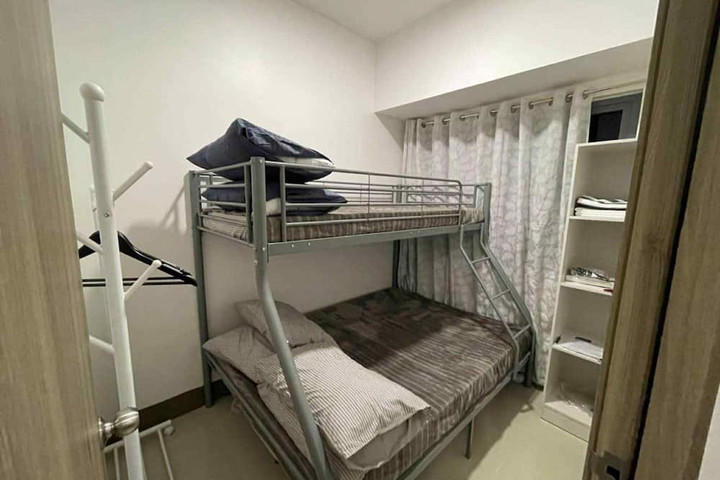 Cozy 1-bedroom Condo With Ac And Wifi On The 30th Floor, Serene Mandaluyong City - Makati