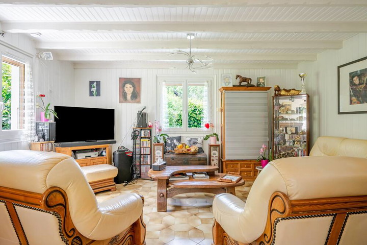 Villa Près Du Lac, Avec Vue Sur Les Montagnes, Piscine Privée Et Wi-fi - Rumilly