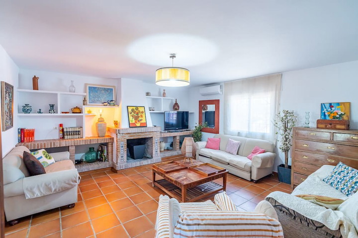 Cubo's Lorente Rural House / Piscine Privée / Barbecue / Terrasse / Wi-fi Gratuit - Álora