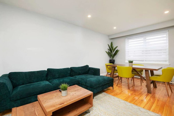 Modern Living A Trendy 2br In Montreal - LaSalle