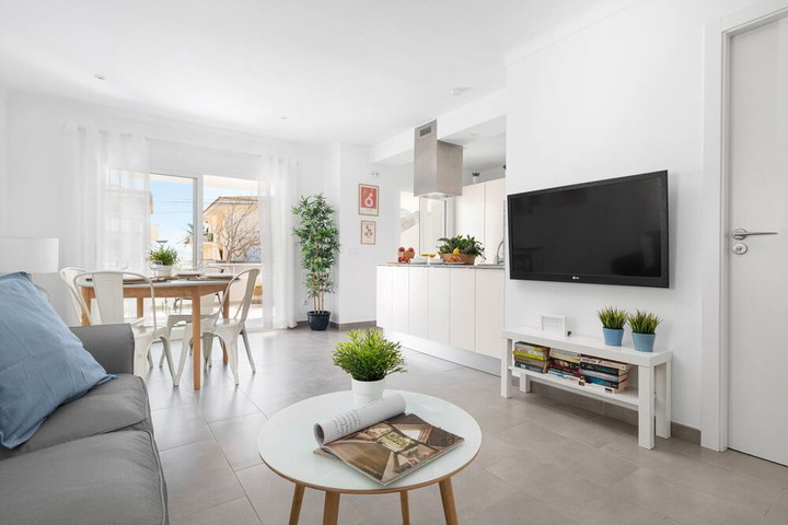 Modern Apartment For 5 On The Beach Of Alcúdia, With Wifi, Ac And Terrace - Alcúdia