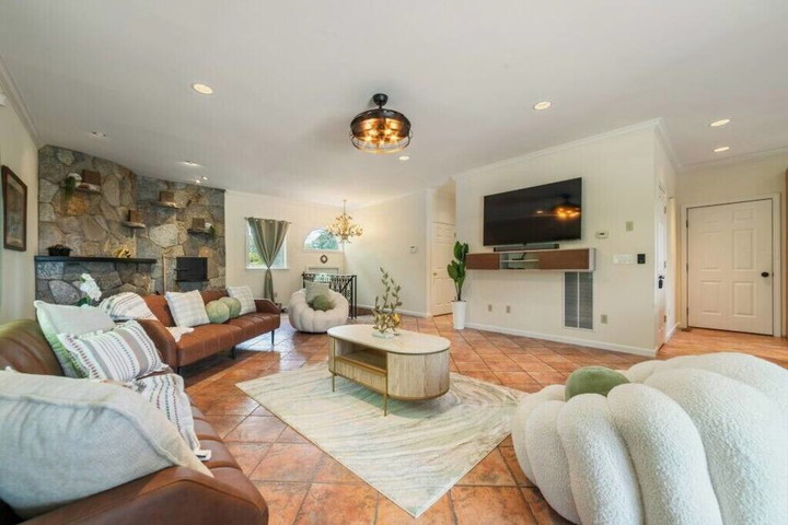 Private Lakefront Getaway Near Downtown Danbury! - Brewster, NY