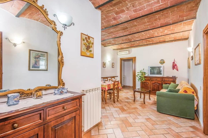 Nice Apartment In Villa For 2 Guests With Pool, A/c And Tv, Close To Siena - Poggibonsi