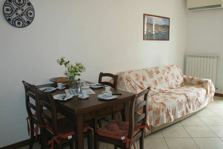 Bonito Apartamento Para 5 Personas Con A/c, Piscina, Tv Y Terraza - San Lorenzo al Mare