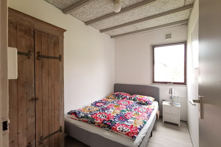 Small, Detached Vacation Home In A Small Family-friendly Park - Schoorl
