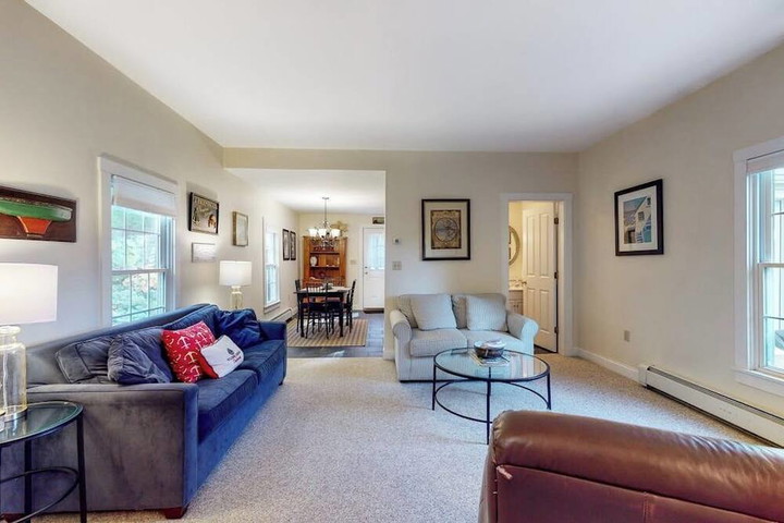 Walkable Apartment With Water View, Washer/dryer & Full Kitchen - Camden, ME