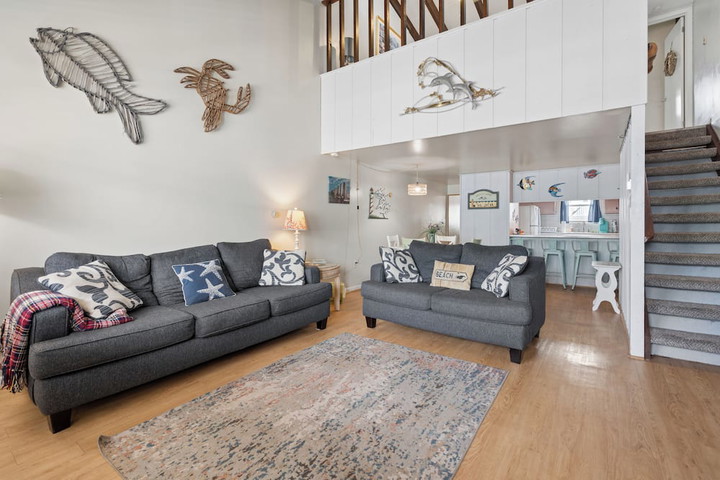 Family-friendly Oc Getaway  Steps From The Beach...welcome To "Cloud Nine"!! - Ocean City, MD