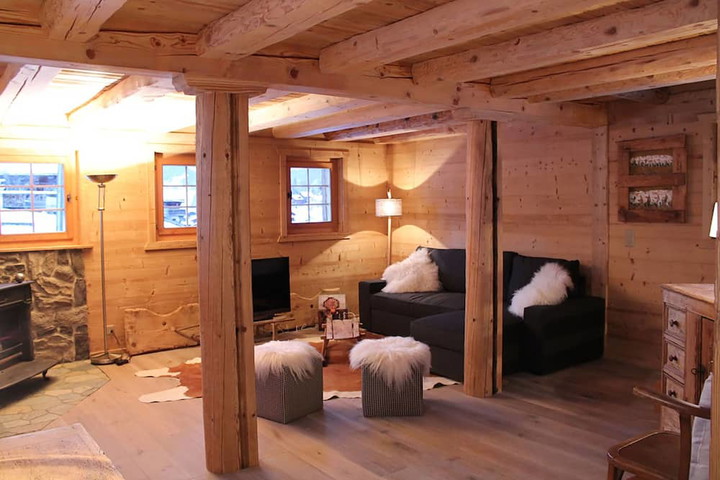 Les Granges: Charming Mountain Chalet - Leysin