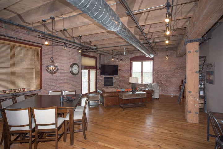 In The Heart Of Lower Downton Denver In A Beautiful Historic Building. Unit 303b - Denver, CO
