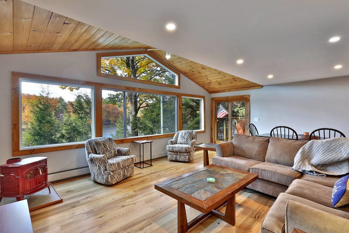 Lakeside Lodge At Fern Lake: 3br/1ba Waterfront W/ Dock - Middlebury, VT