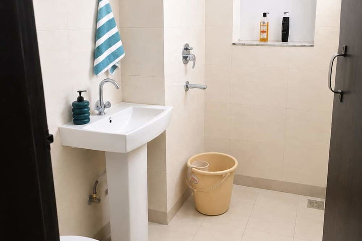 Luxury 3bhk Stay | Vip Road Zirakpur | Near Chandigarh Airport - Panchkula
