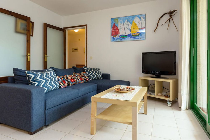Apartamento Luminoso Con Jardín, Piscina Comunitaria Y Cerca De La Playa En Llançà. - Llançà