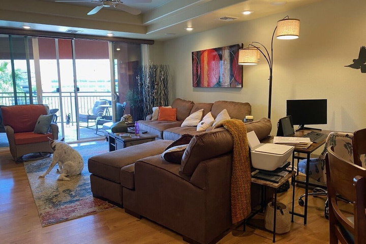Your Riverfront Relaxing Vacation Home - Laughlin, NV