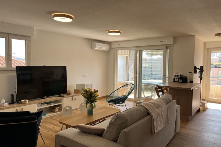 Port Frejus, Rare à La Location Logement Dernier éTage, Climatisé, éTat Neuf, Très Belles Prestations, Pour 8 Personnes, Garage Fermé - Fréjus