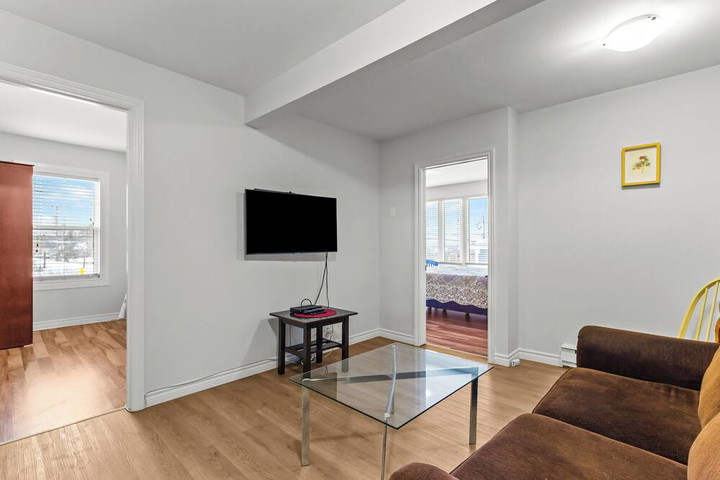 Bright 2br Loft Wifi Parking - Newfoundland and Labrador