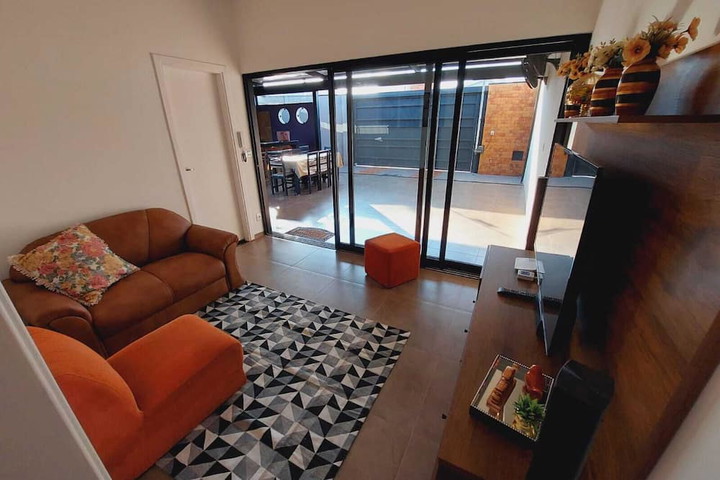Sabe Aquele Lugar Tranquilo E Lindo?! Assim é A Casa De Temporada Analu. - Olímpia