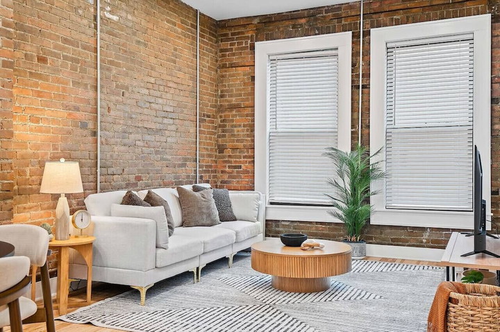 The Brick Treasury Loft - Parma, OH