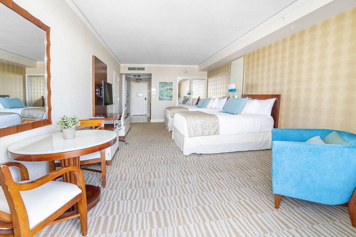 Luxe Beachfront Resort, Top Location & Amenities - North Miami Beach, FL