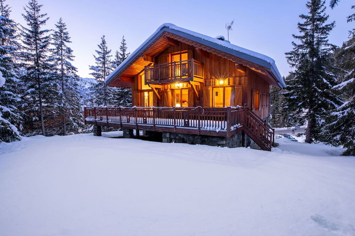 Chalet Le France : Indépendant Et Chaleureux Au Coeur De La Forêt - Courchevel