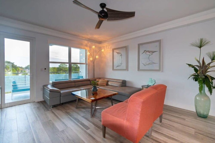 Waterfront Stateroom - Titusville, FL