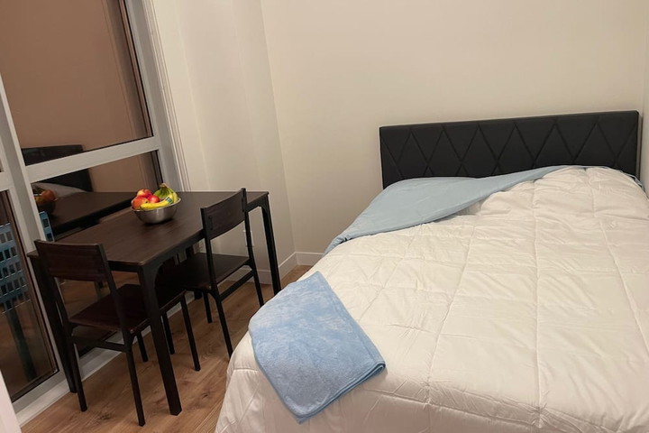 Cozy 1 Bedroom 1 Bath In A Beautiful Apartment At Kitchener-waterloo Downtown - Kitchener