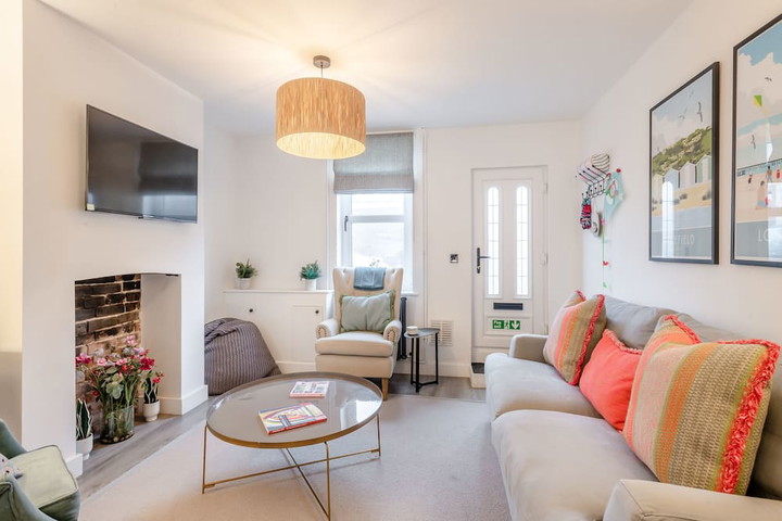 3 Bedroom Accommodation In Lowestoft - Lowestoft