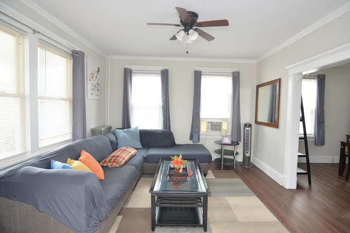 Cozy Beds W/ Parking & Laundry Near Ru/rwj/train - New Brunswick, NJ