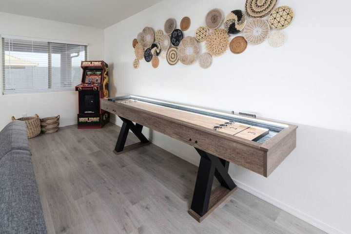 *Family Oasis*shuffleboard*backyard*arcade*garage* - Casa Grande, AZ