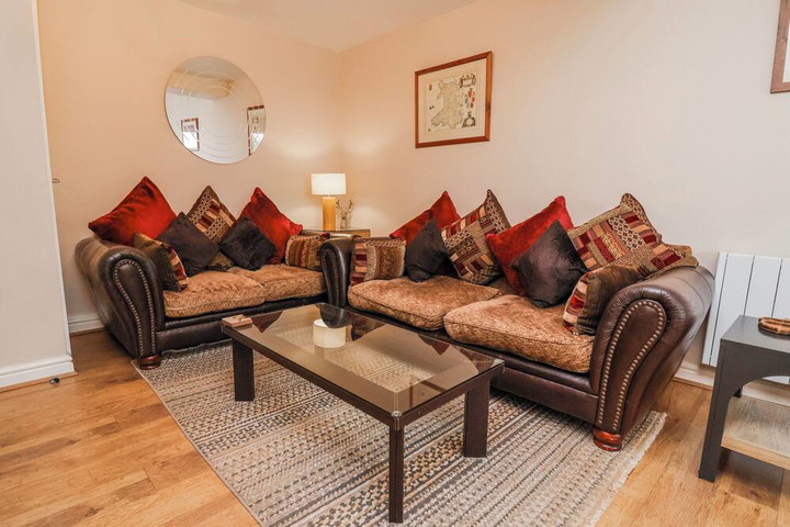 Acorns, Pet Friendly, Character Holiday Cottage In Holywell - North Wales