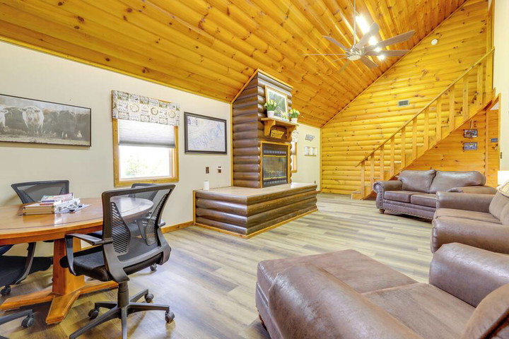 Boat Dock: Pet-friendly Douglas Lake Getaway! - Dandridge, TN