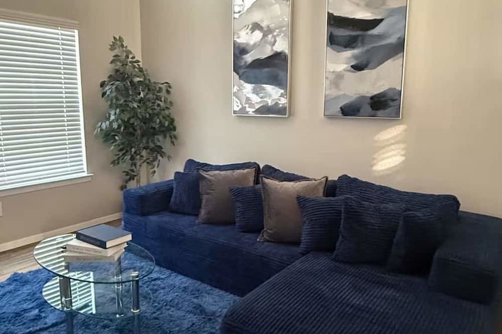 Spacious 1bdr Townhome Minutes From Att Stadium - Arlington, TX