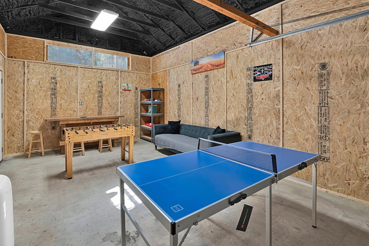Whisper Hollow: Spa, Game Room - Belton, TX
