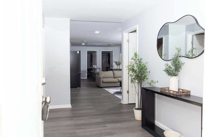 5 Min To Elon | Car Rental Avail. | Washer/dryer - Burlington, NC