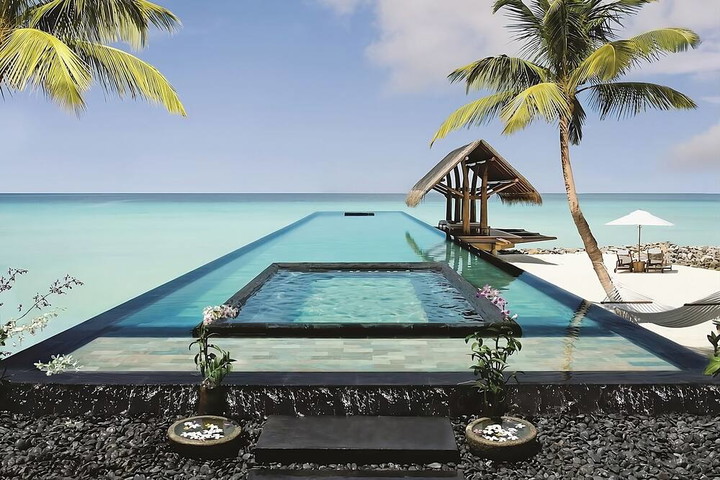 Beach Villa With Pool At One&only Reethi Rah - Maldives