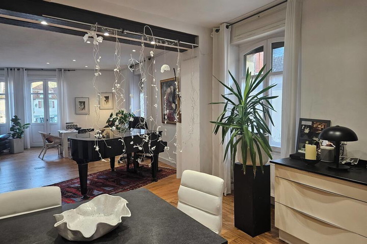 Duplex Dexception 200 M² -Coeur De Ville - Salies-de-Béarn