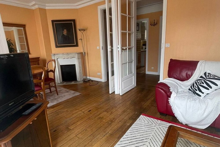 Bright Apartment With Balcony  Paris 14th, Alésia - ibis Maine Montparnasse