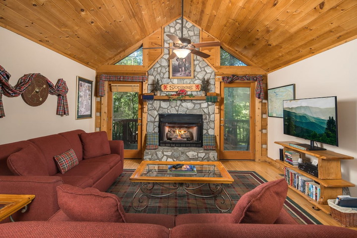 Cozy Cabin On Blue Ridge Parkway - Boone, NC