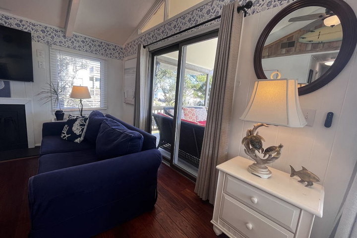 Cozy Kitty Hawk Cottage With Hot Tub, Fire Pit And Ocean View - Kitty Hawk, NC
