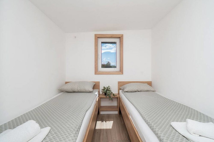 Mobile Home Banovi Dvori Iii (88893-k3) - Tisno - Island Murter - Tisno