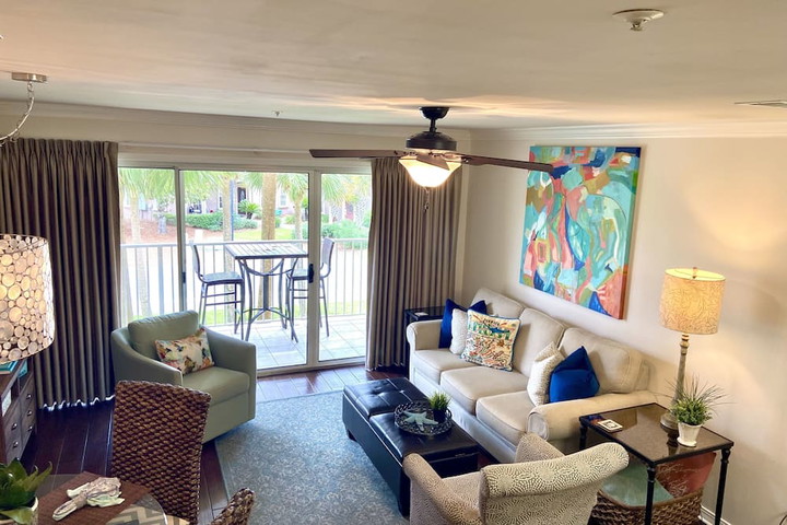 4208 Salty Sunsets Beautiful Coastal Remodel 1 Bed 1.5 Ba W/bunks Pool Beach Svc - Miramar Beach, FL