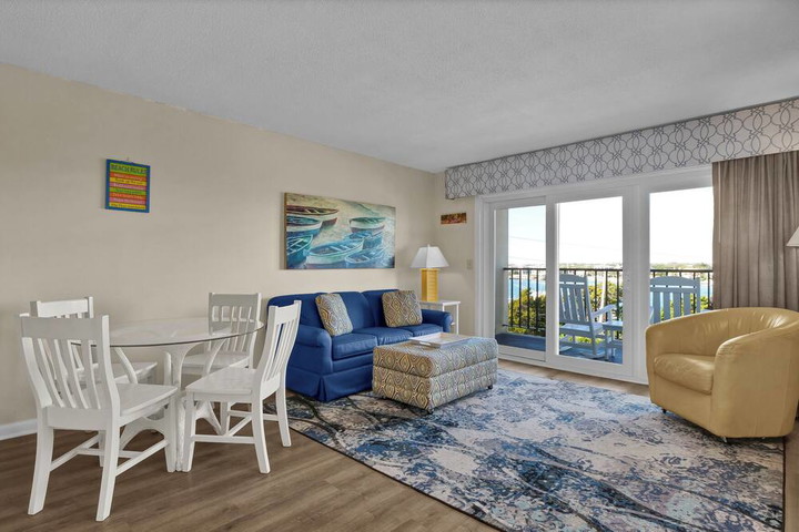 Summer Sands- A Little Nauti Room 302 - Wrightsville Beach, NC