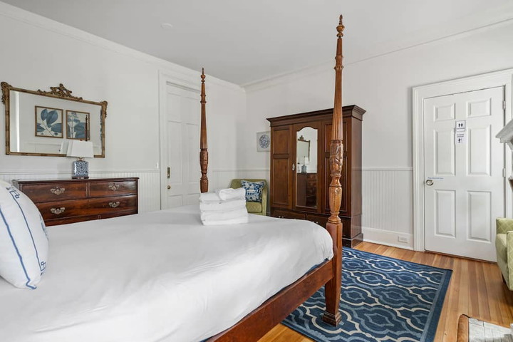 Queen Bed | Bee & Blossom | Room 2 - Folly Beach, SC