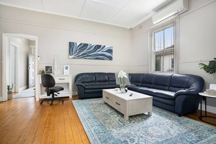 Spacious 3br House Near Figtree Grove - 8mins Walk - Wollongong