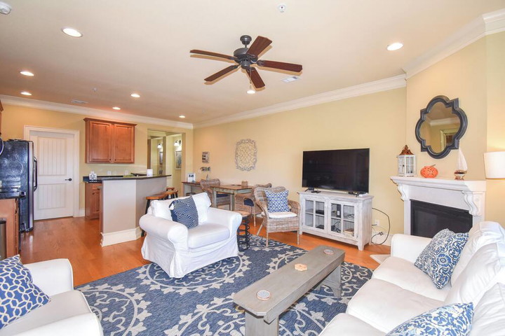 Stoneview Lakeside Dreams, 3br Stillwaters Lake Condo - Dadeville, AL