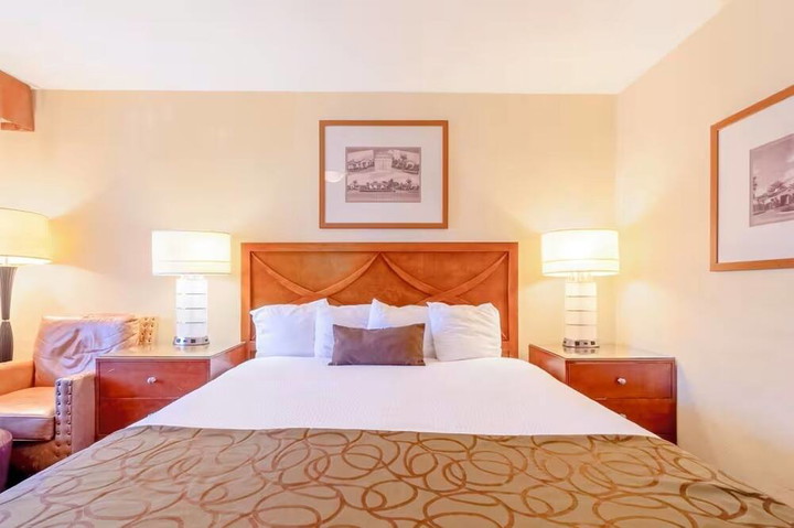 King Room Stay | Near Colorado Riverfront Access | Outdoor Pool - 尤馬