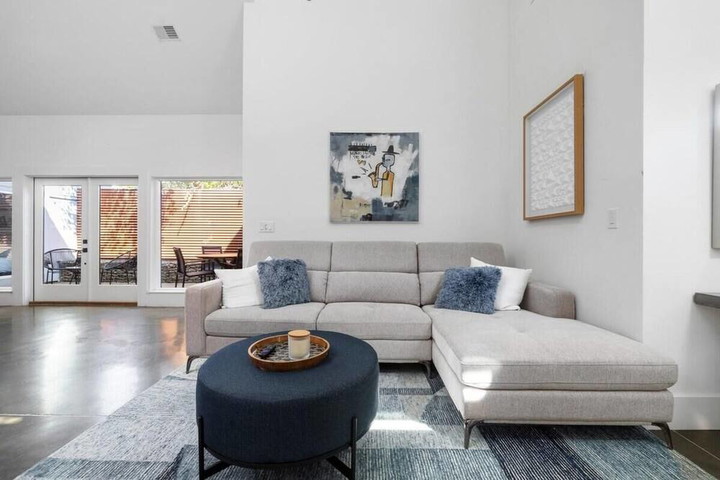 The Polygon, Park Circle,  Pet Friendly - Charleston, SC