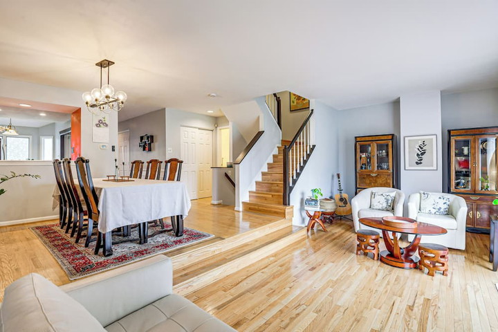 1 Mi To Centennial Park: Gem W/ Golf Course Views - Columbia, MD